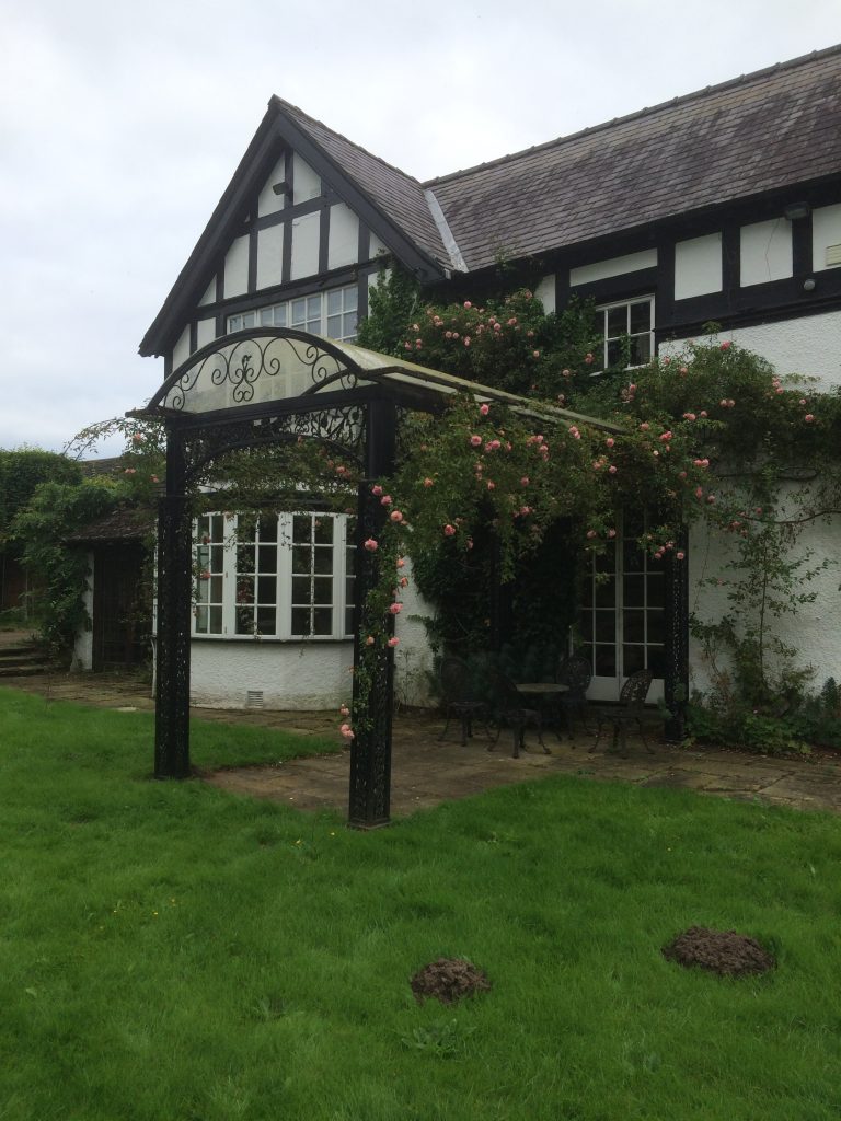 The Manor House, Chelford, Cheshire - In-Spectrum